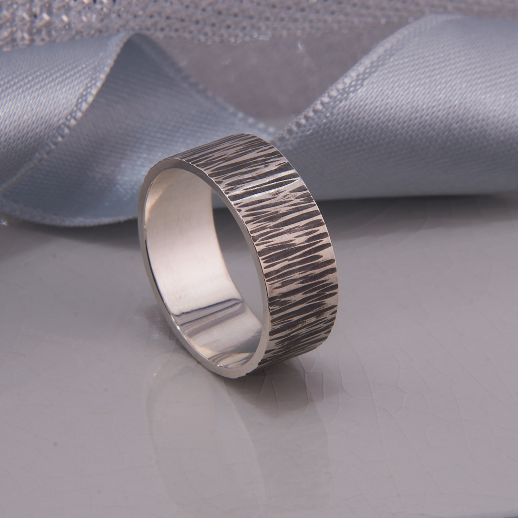 Ring Sole B Silber 925 oxidiert | Hammerschlag 8mm | Unisex
